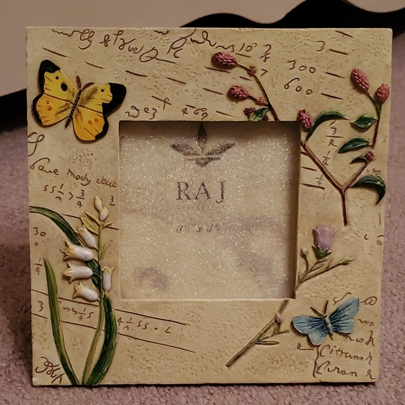 Raj | Accents | Ornate Floral Butterfly Stand Alone Picture Frame ...